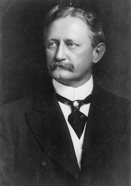 Famous Merchants | List of the Greatest Merchants