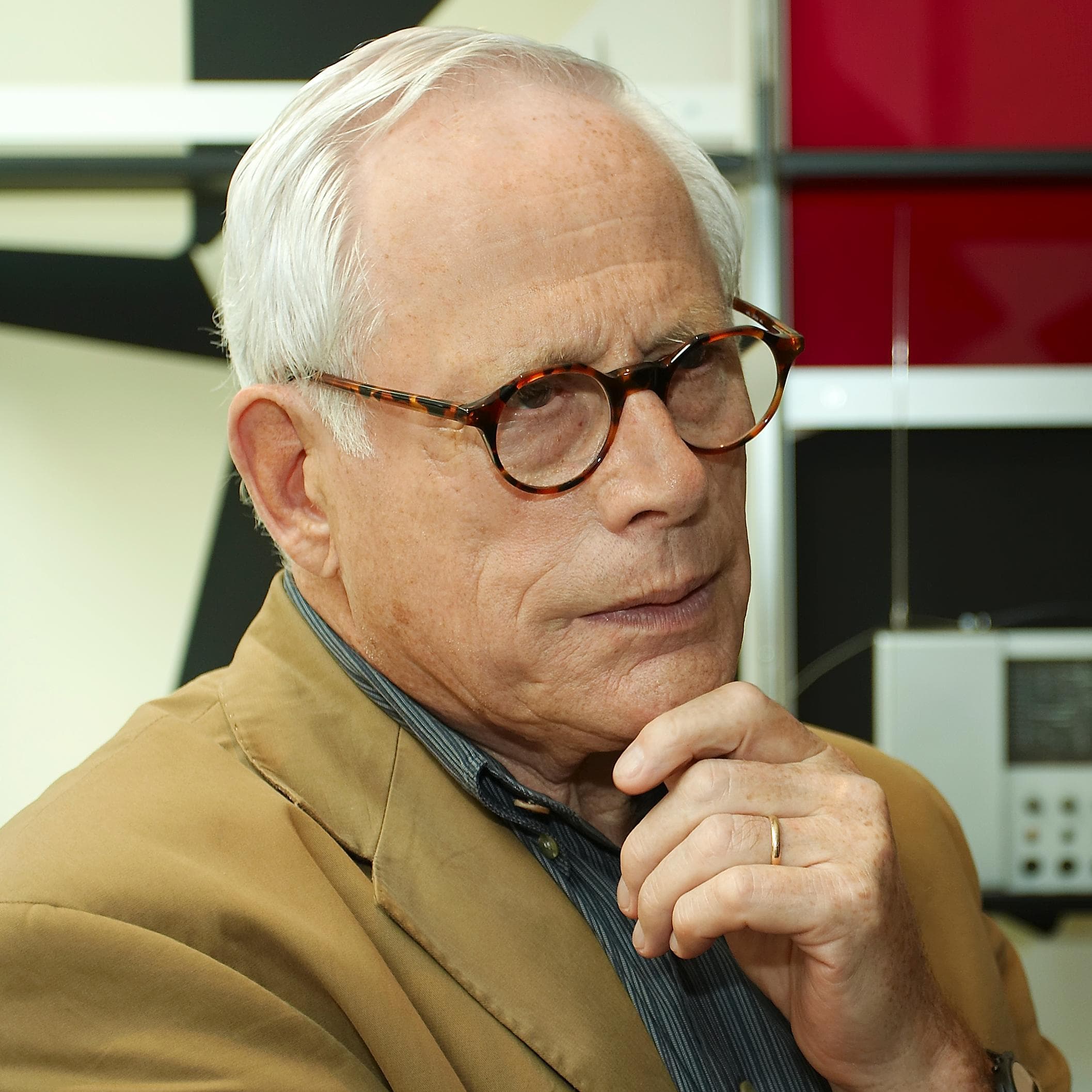Famous Industrial Designers | List of the Top Well-Known Industrial ...