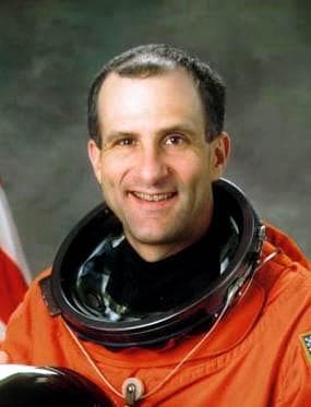 Famous Alumni of University Of Arizona | Celebrities Who Went To UA