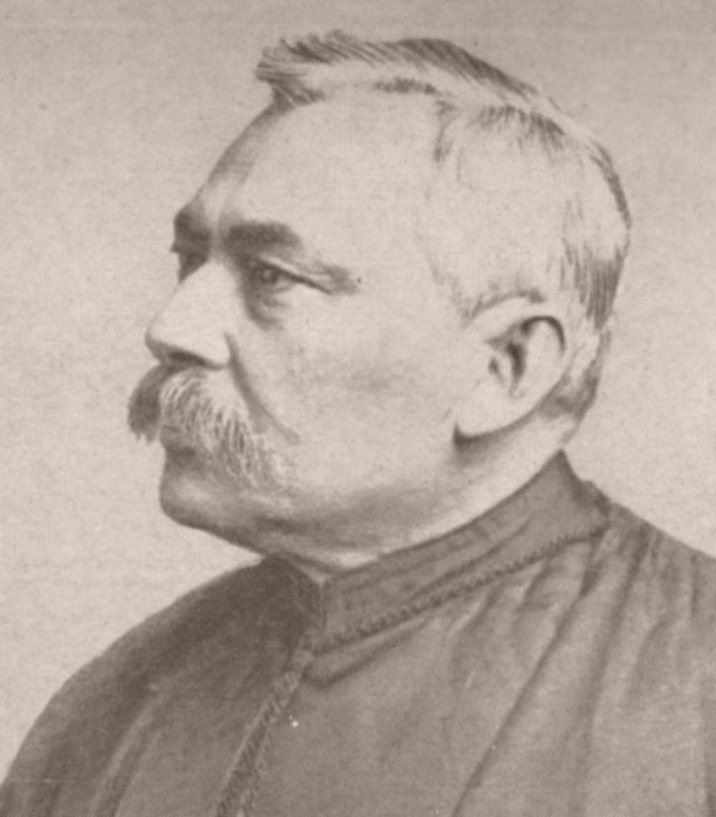 Famous Poets from Brazil | List of Top Brazilian Poets