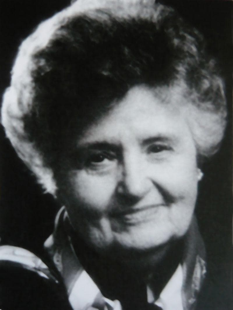 Famous Female Violinists | List of Top Female Violinists