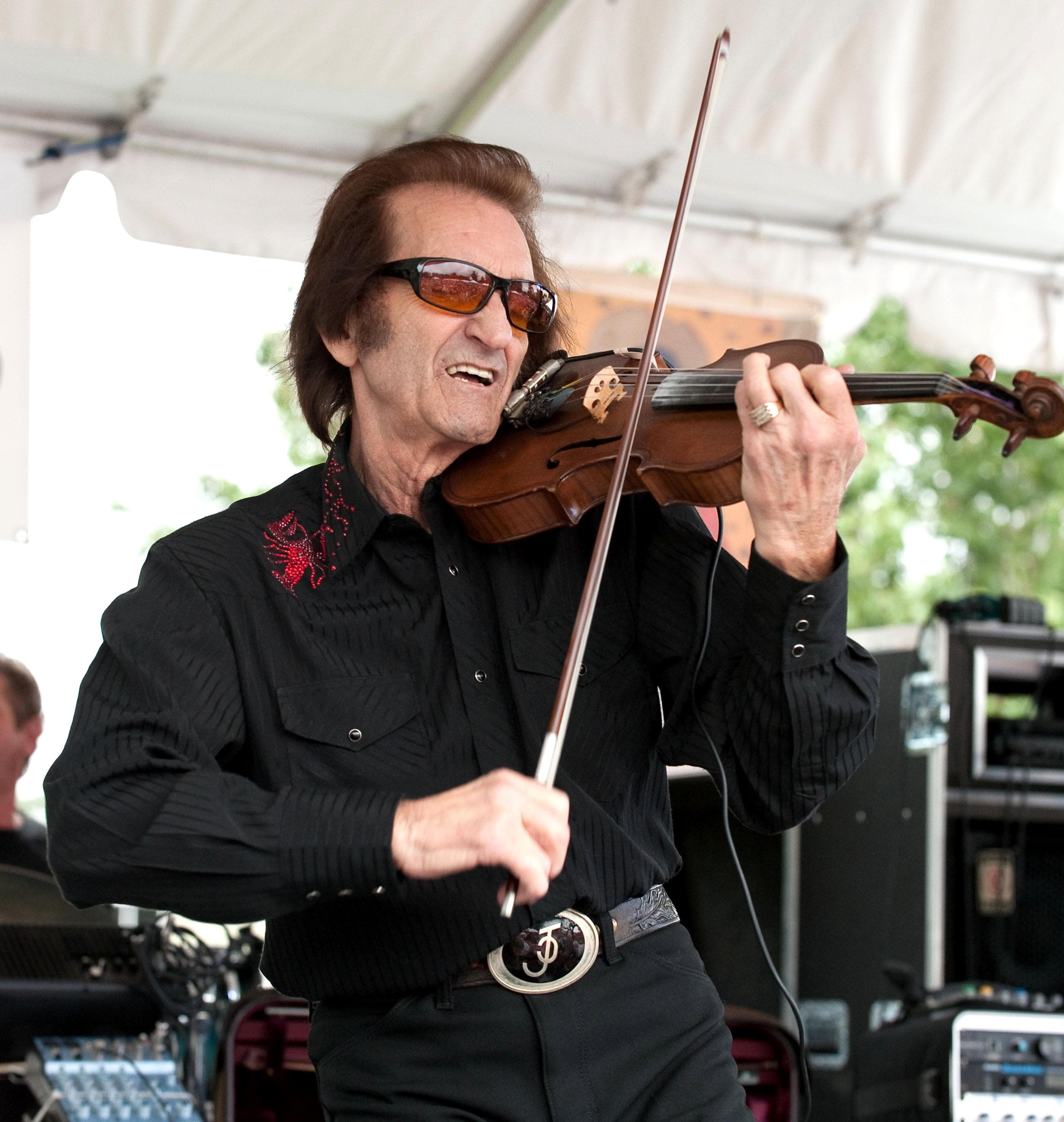 Famous Male Fiddlers | List of Top Male Fiddlers