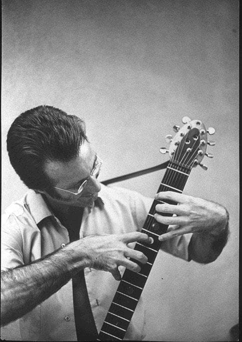 Famous Luthiers | List of the Top Well-Known Luthiers