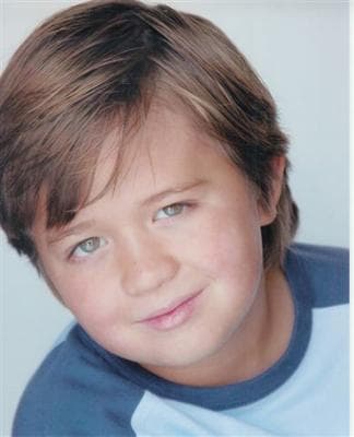 According to Jim Cast | List of All According to Jim Actors and Actresses