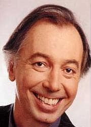 Famous Comedians from France | List of Top French Comedians