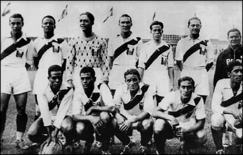 Best Peruvian Soccer Players | List of Famous Footballers from Peru