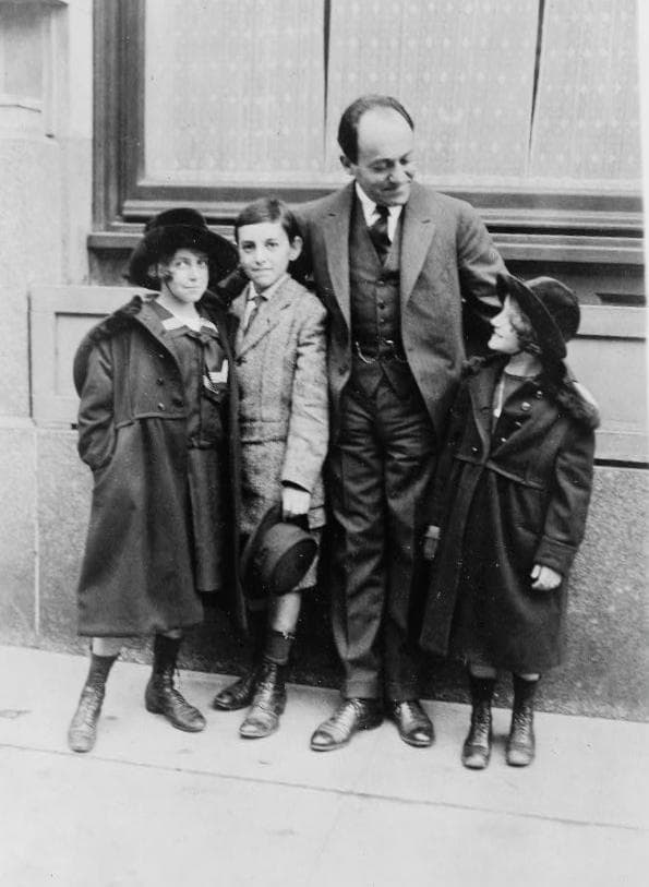 50+ Famous Ernests | List of Famous People Named Ernest