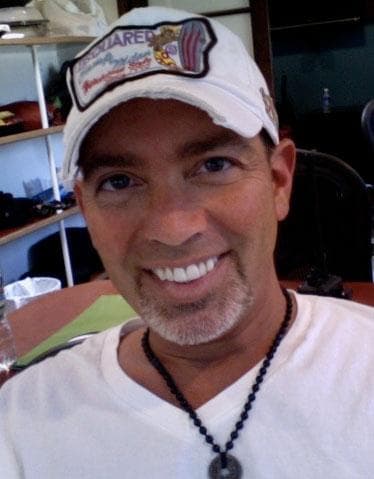 Famous Male Photographers | List of Top Male Photographers