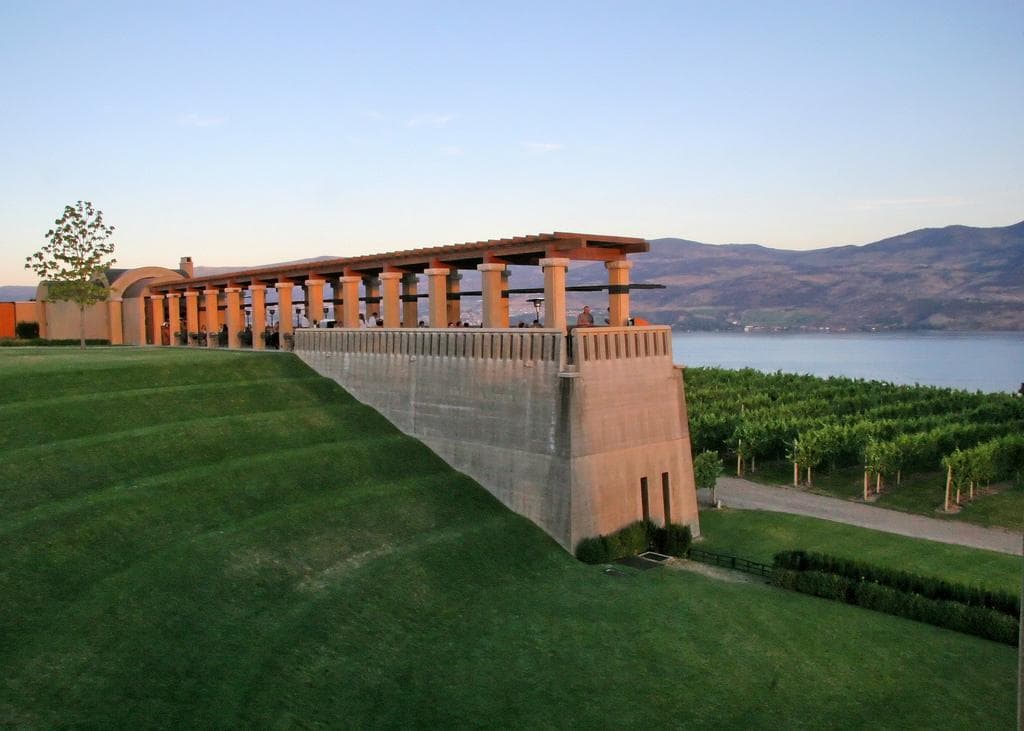 Famous Canadian Chefs | List of Chefs from Canada