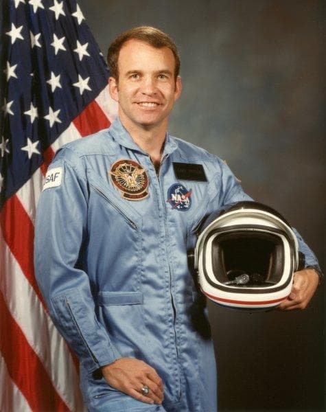 Famous Male Astronauts | List of Top Male Astronauts