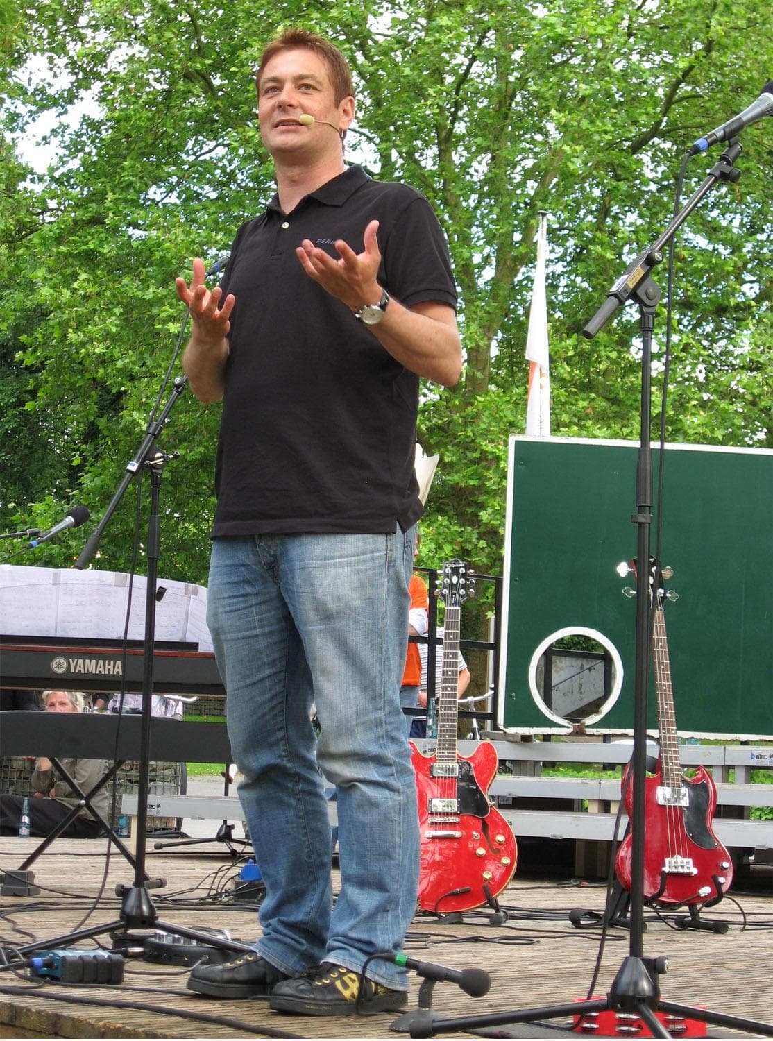 Famous Comedians from Germany | List of Top German Comedians