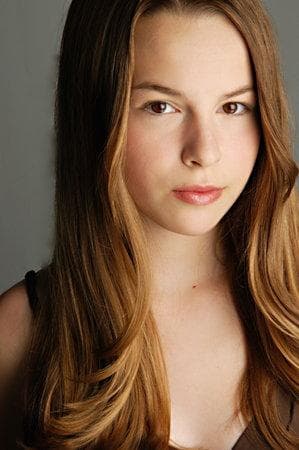 Celebrities Born in 1992 | List of Famous Men & Women Born in 1992