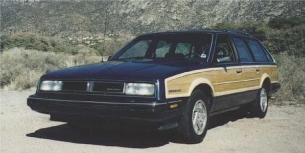 All Pontiac 6000 Cars | List of Popular Pontiac 6000s with Pictures