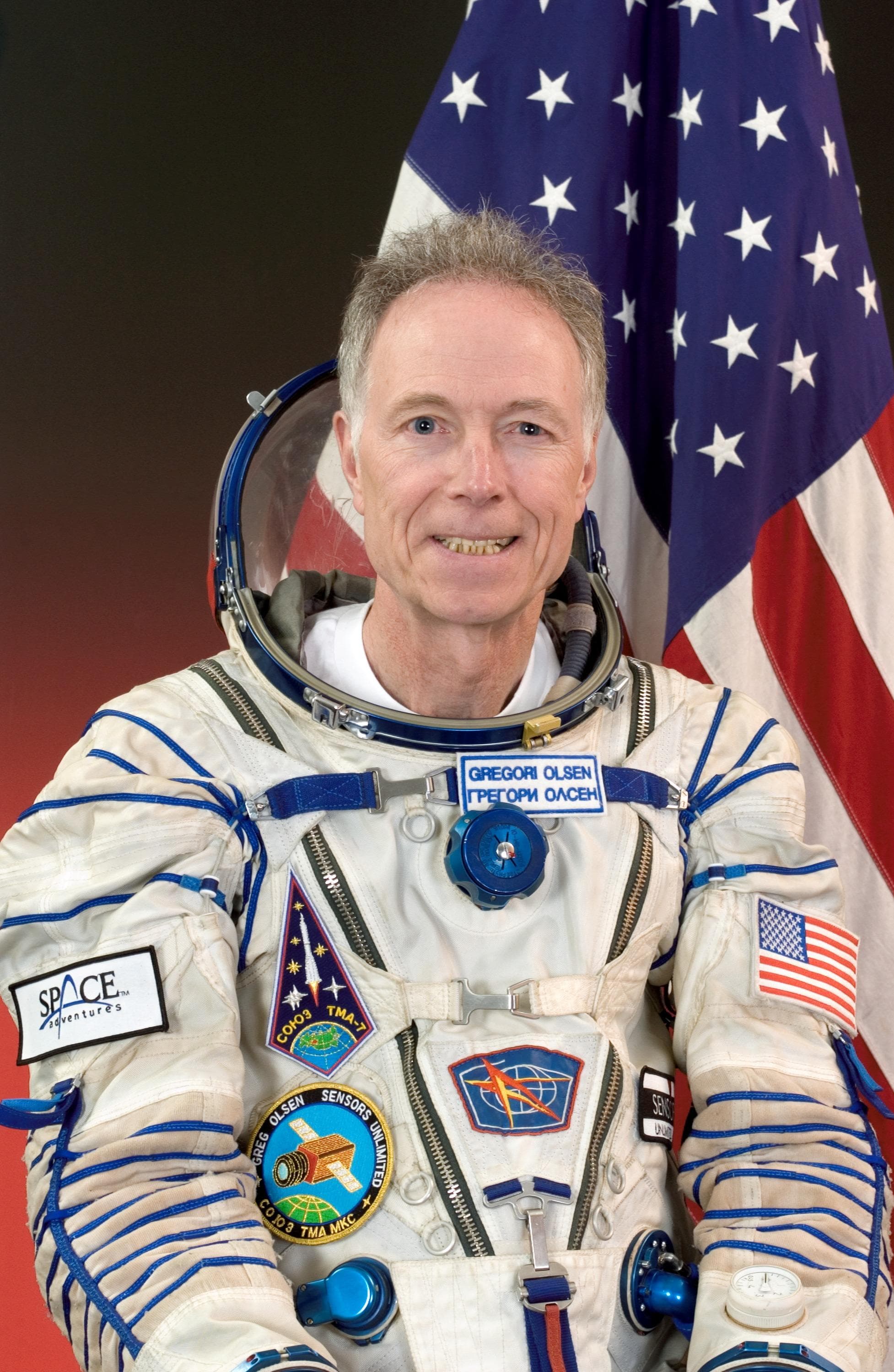 Famous Physics Majors | Celebrities Who Majored in Physics