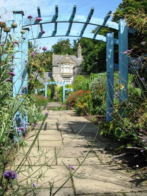 The 15 Best Landscaping Shows, Ranked By Fans