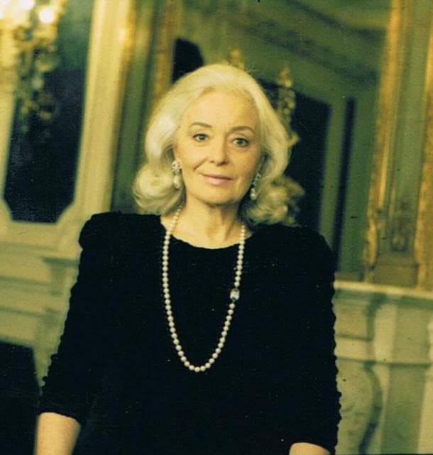 The 50+ Best Living Opera Singers, Ranked By Fans