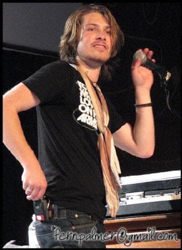 Random Hottest Male Singers | Best Random Tools