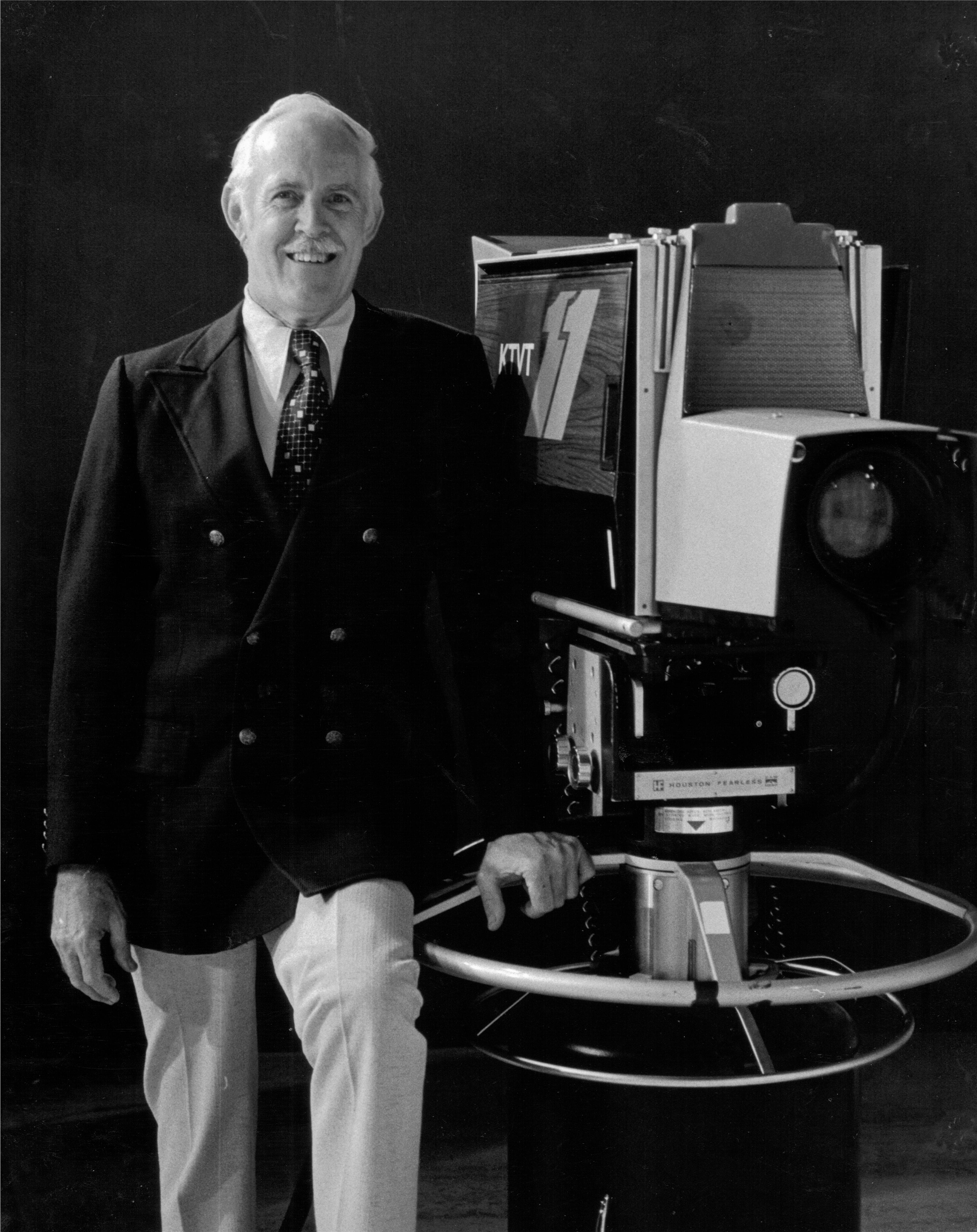 Famous Meteorologists | List of the Top Well-Known Meteorologists