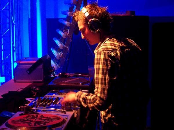 Famous Disc Jockeys from Sweden | List of Top Swedish Disc Jockeys