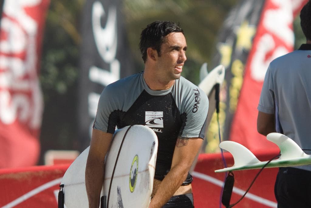 Famous Male Surfers | List of Top Male Surfers