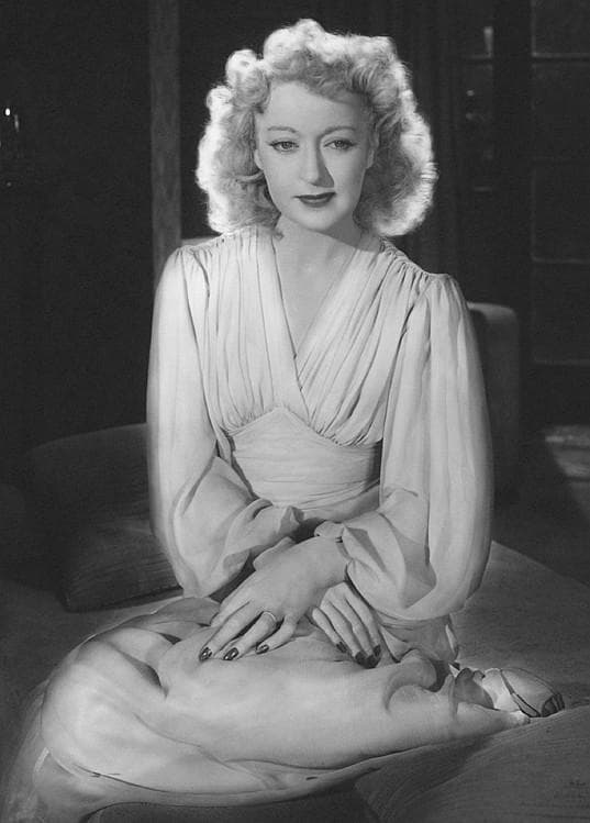 Famous Female Film Actresses | List of Top Female Film Actresses