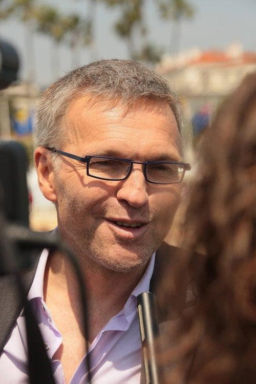 Famous Presenters from France | List of Top French Presenters