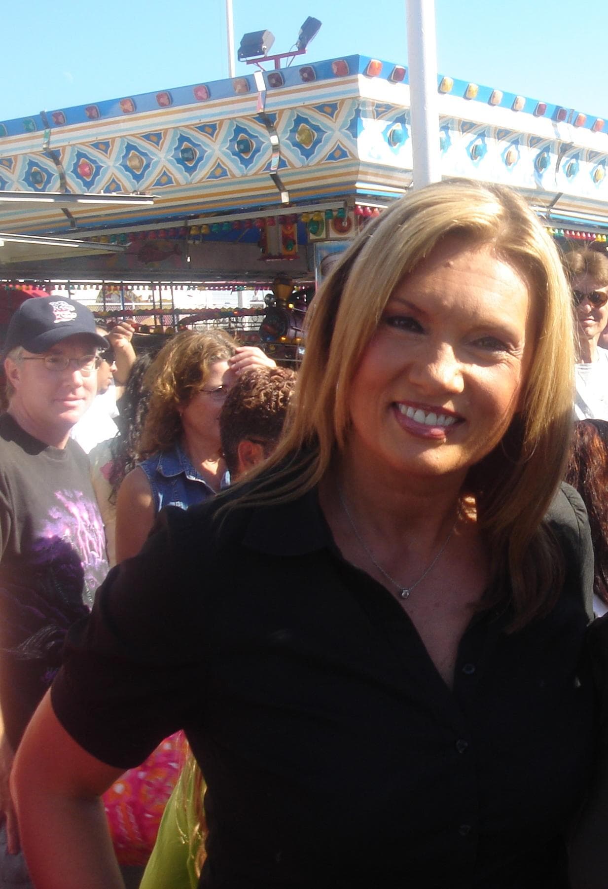 Famous Female Radio Personalities | List of Top Female Radio Personalities