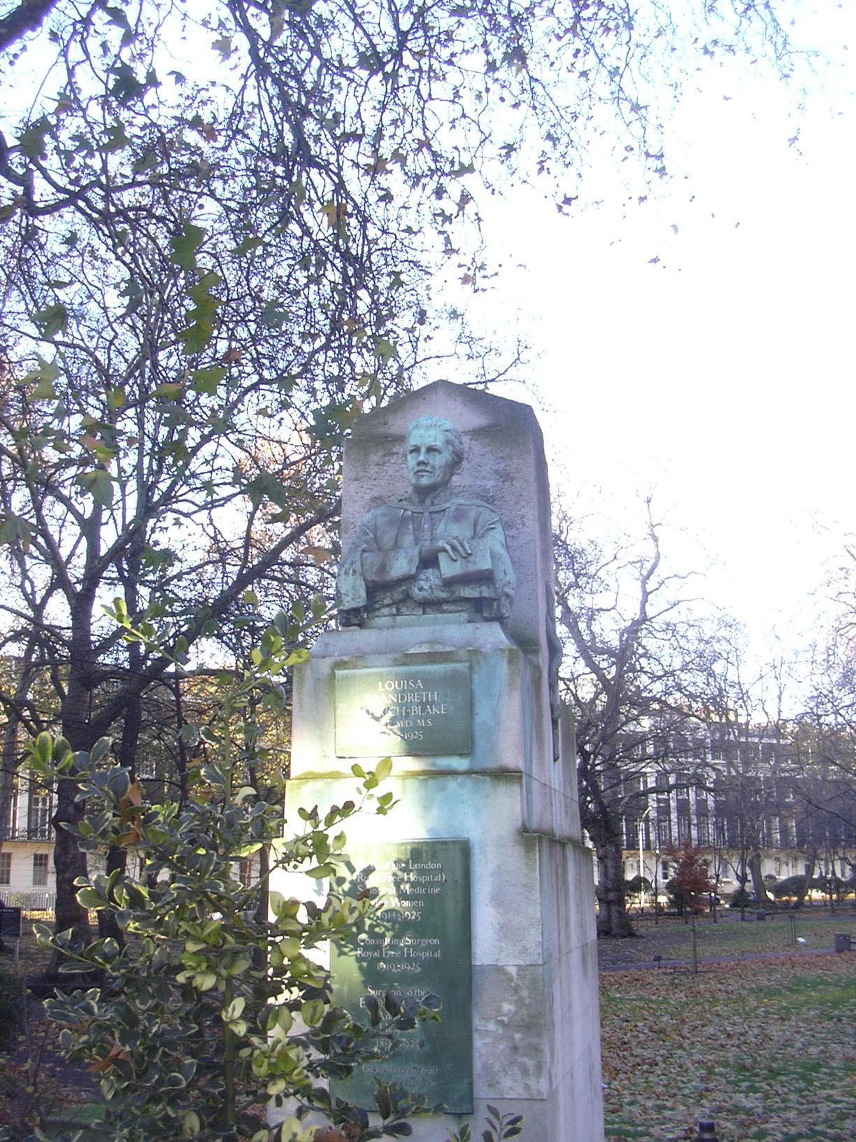 Famous Louisas | List of Famous People Named Louisa