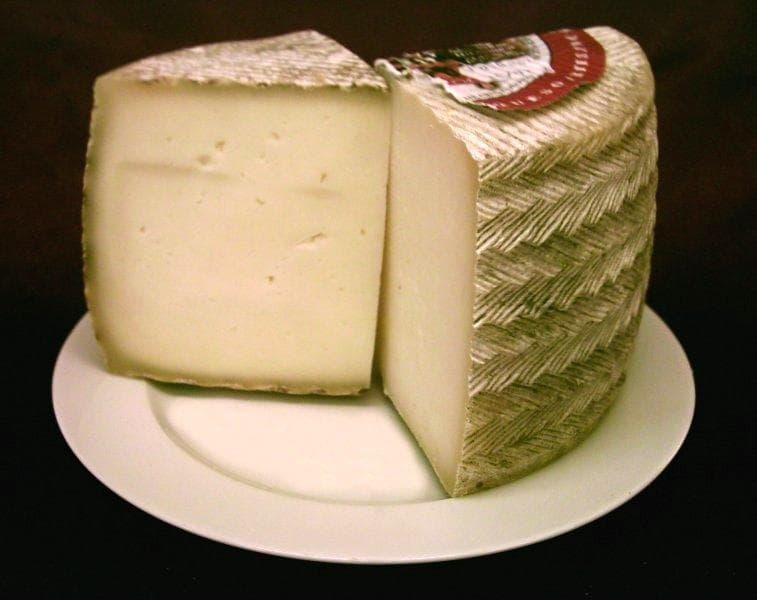 Best Cheese | List of Most Popular Types of Cheeses