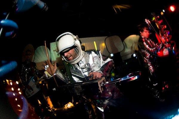 Surf Rock Bands | List of Best Surf Rock Groups