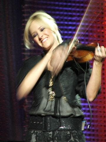 Famous Female Fiddlers | List of Top Female Fiddlers