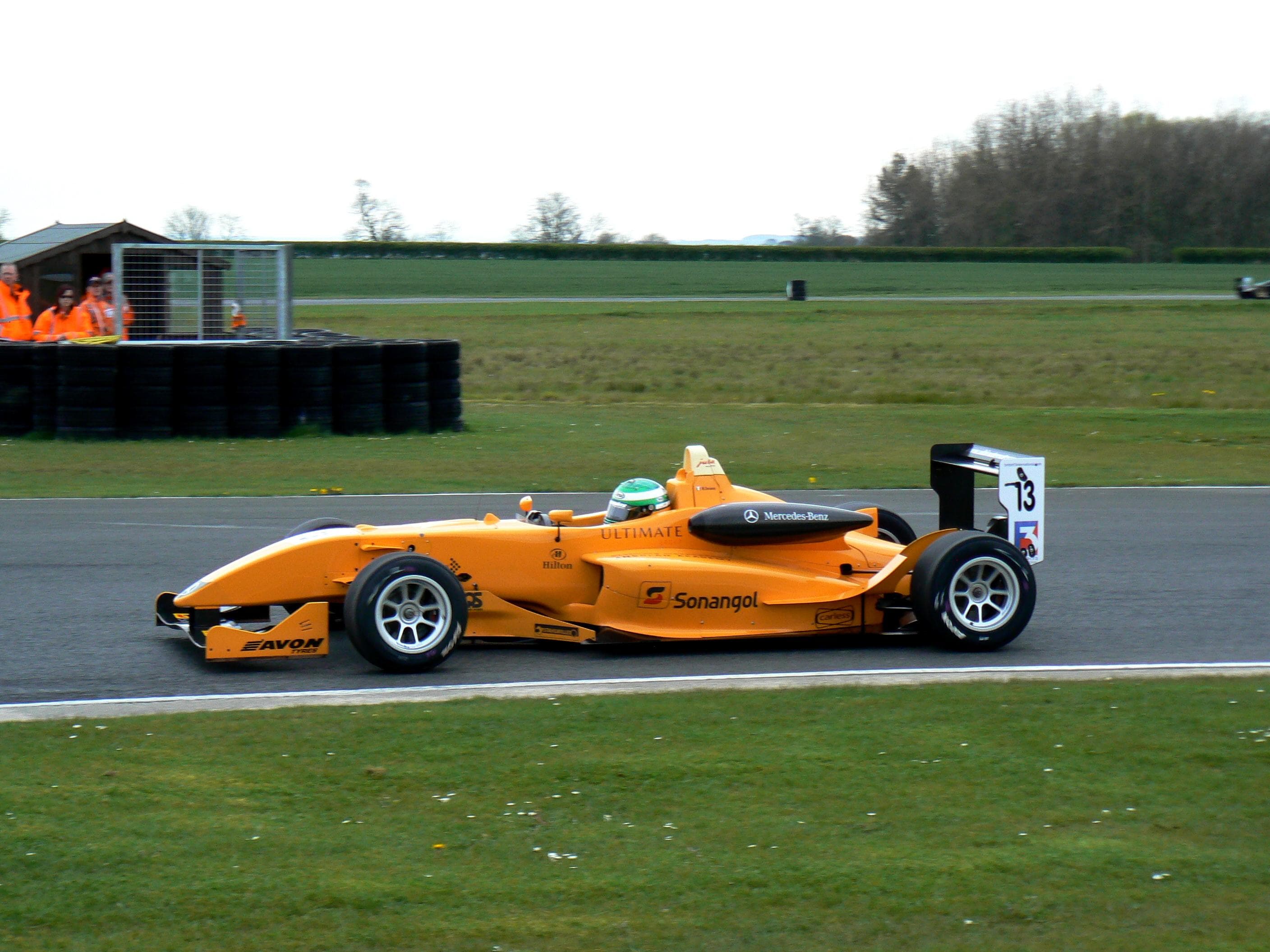 Famous Racecar Drivers from Ireland | List of Top Irish Racecar Drivers