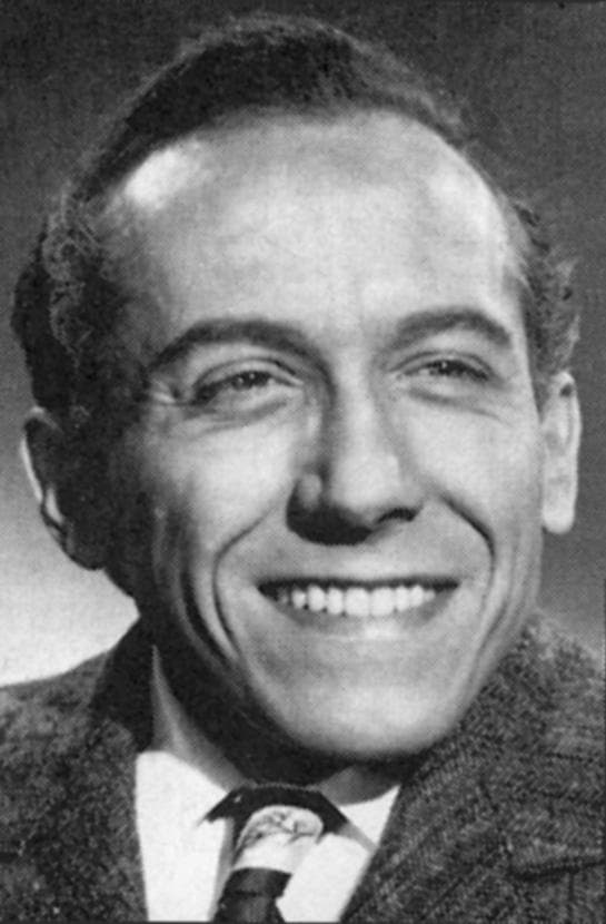 Famous People With Dwarfism | List of Celebrity Dwarfs