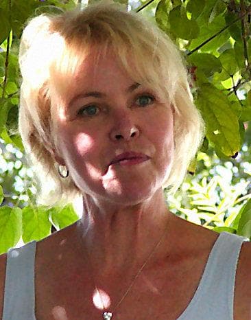 Shampoo Cast List: Actors and Actresses from Shampoo