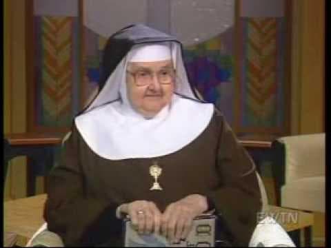 Famous Nuns | List of the Top Well-Known Nuns