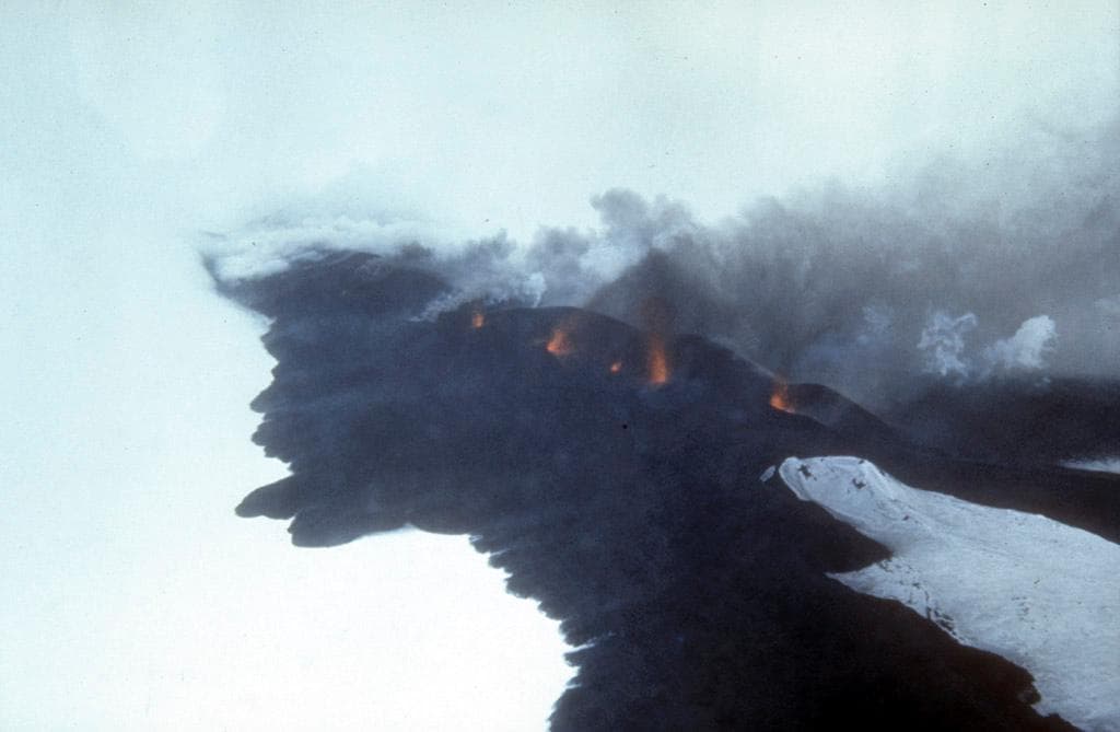 Volcanoes in North America, With Pictures