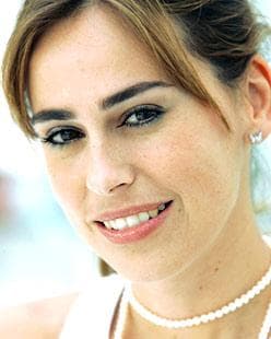 Famous Female Presenters | List of Top Female Presenters