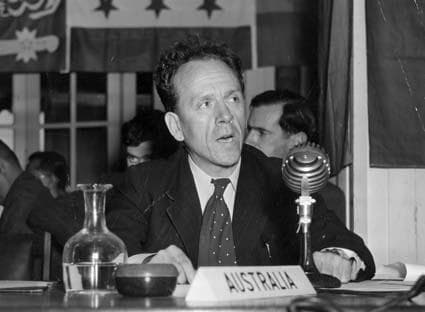 Famous Economists from Australia | List of Top Australian Economists