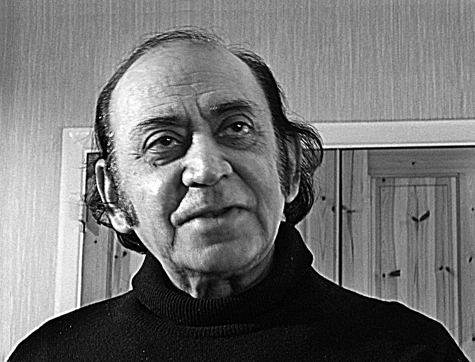 Famous Male Authors | List of Top Male Authors