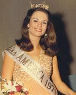 Famous Female Sportscasters; Top Sportscasters; Best Female Sportscasters