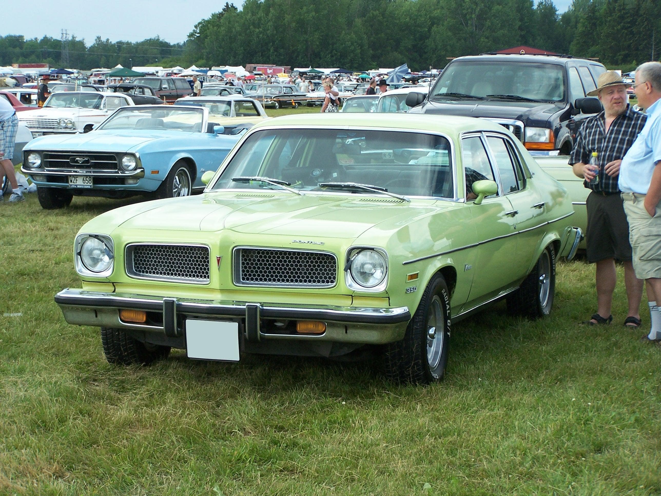 All Pontiac Models: List of Pontiac Cars & Vehicles