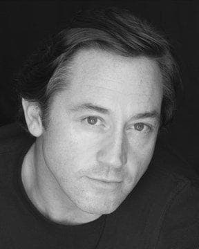 The Royal Cast | List of All The Royal Actors and Actresses