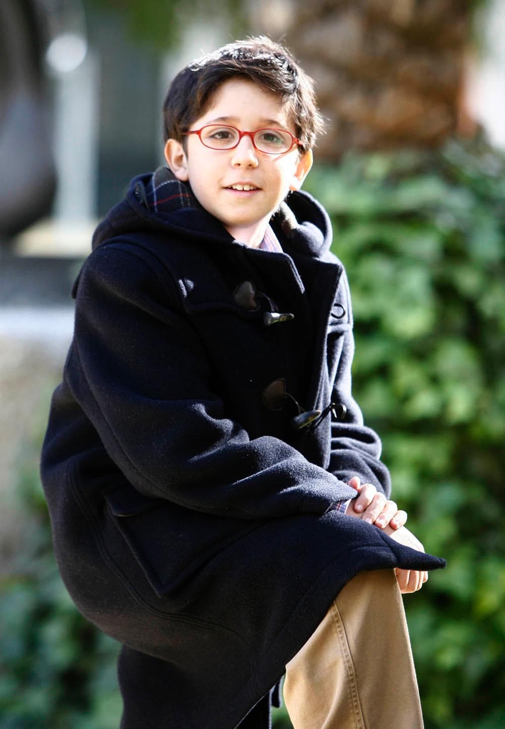 Celebrities Born in 1993 | List of Famous Men & Women Born in 1993