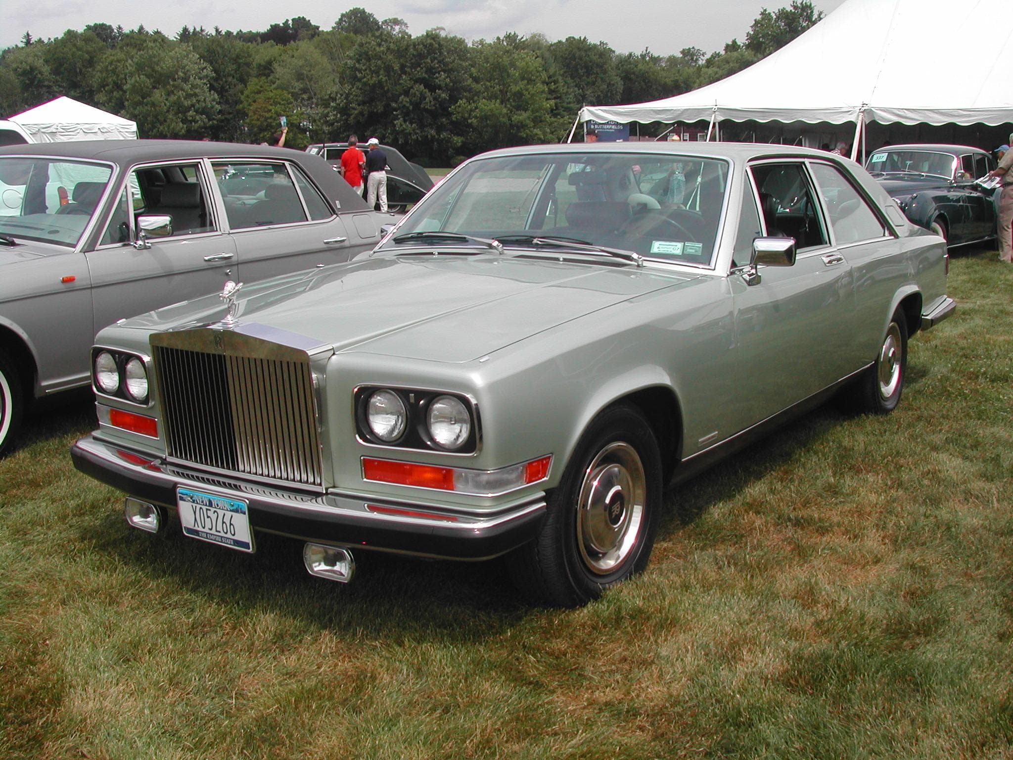 All Rolls-Royce Models: List of Rolls-Royce Cars & Vehicles (8 Items)