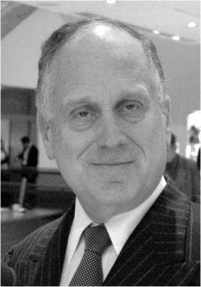 Famous International Business Majors | Celebrities Who Majored in ...