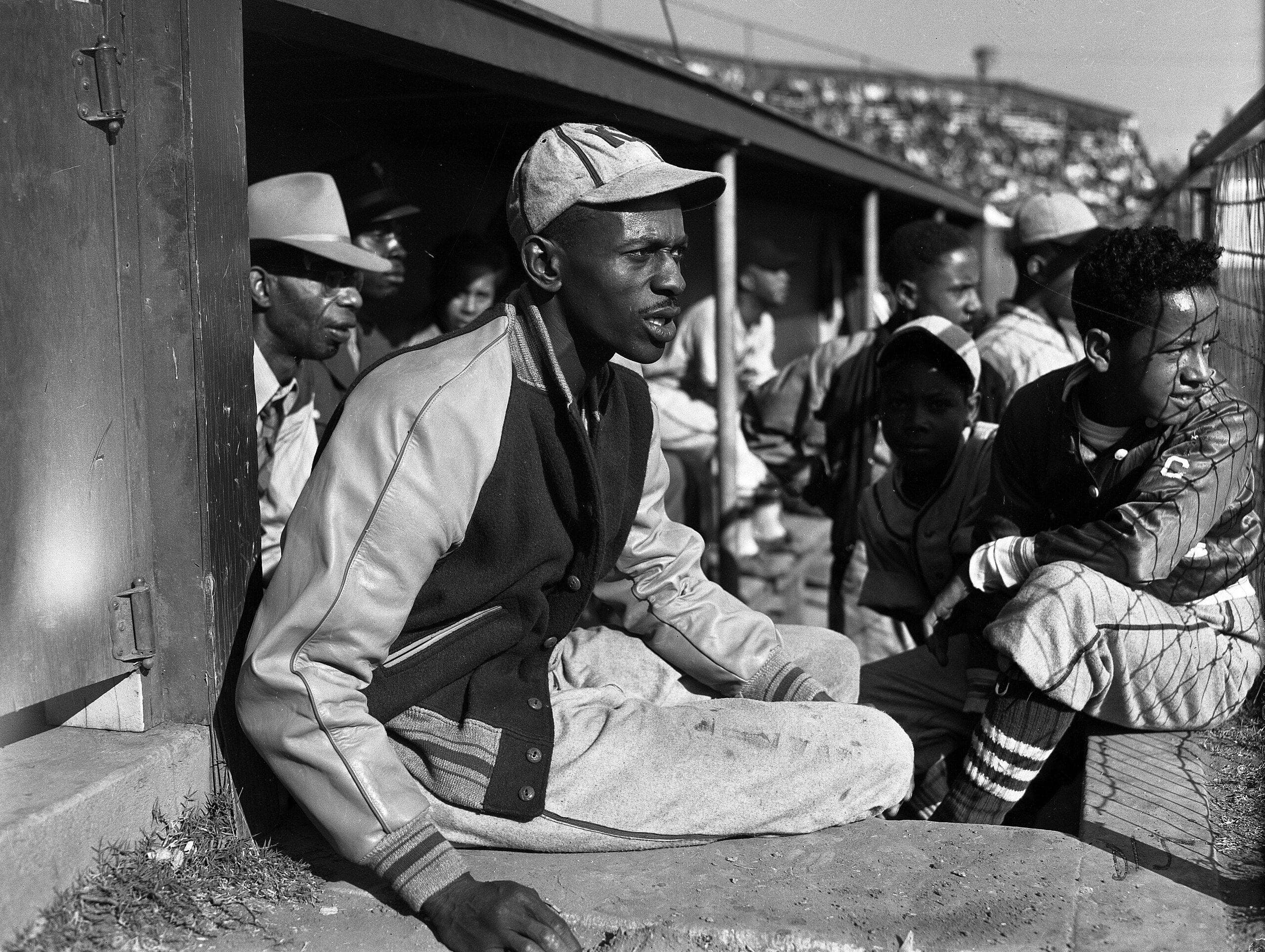 14 Negro League Baseball Players With MLB Records