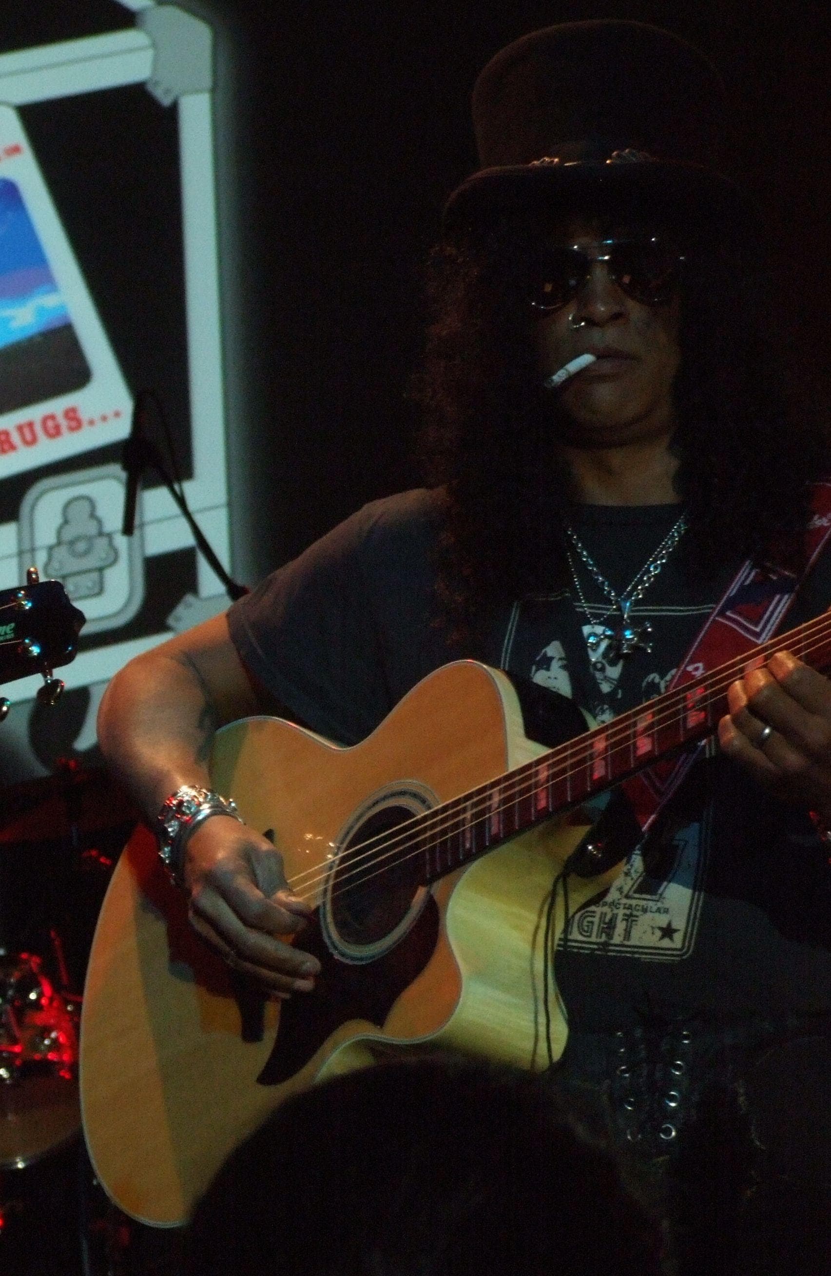 Full Names of Mononymous People | List of One-Named Celebrities