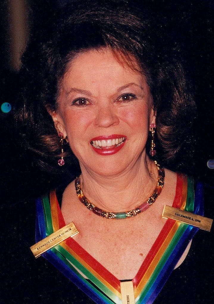 75+ Singers Who Are Taurus