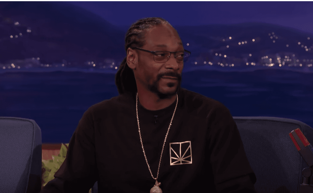 15 Rappers Who Wear Glasses