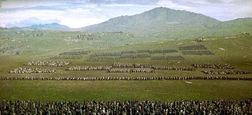 Massive Movie Scenes With Thousands Of Extras